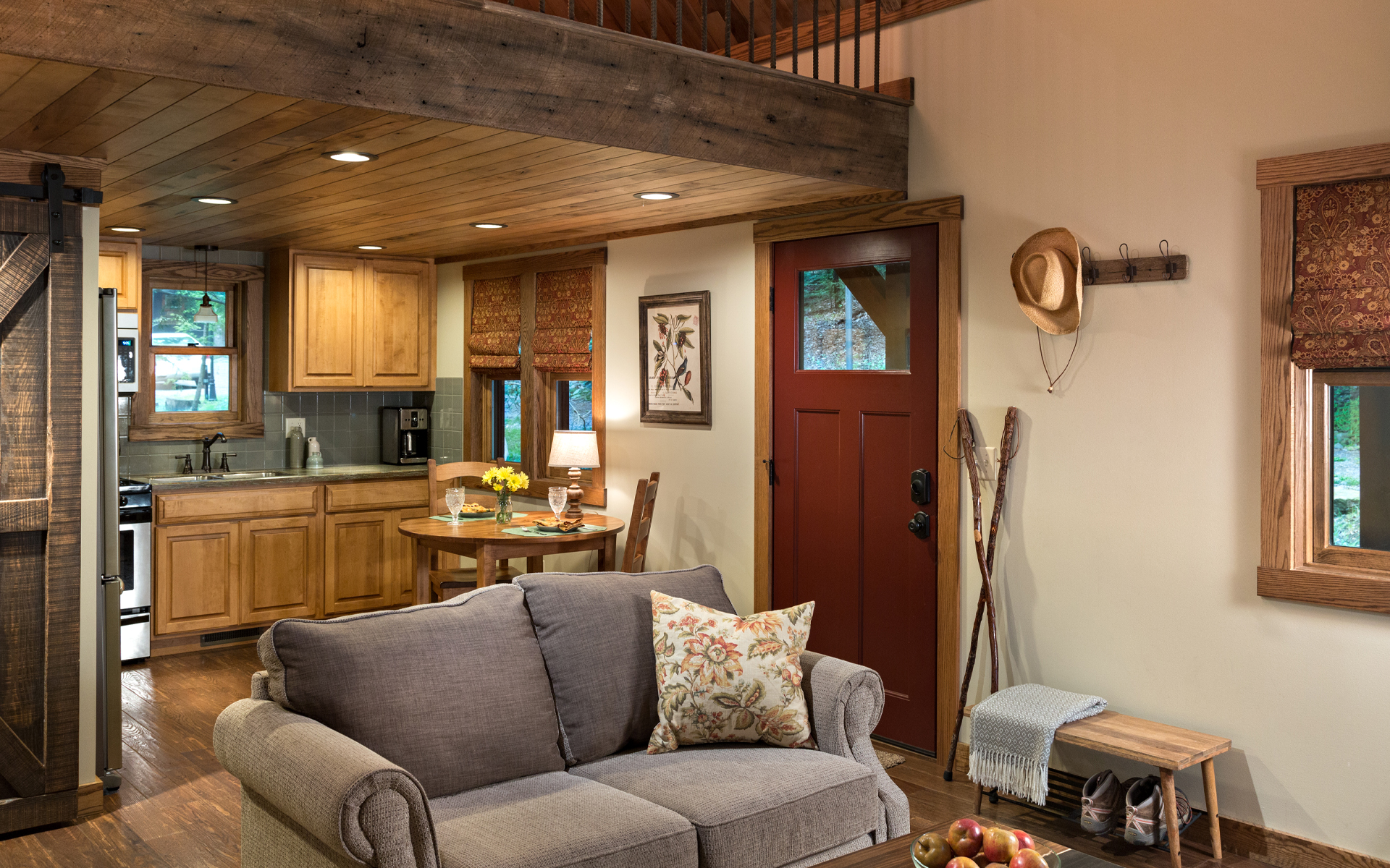 Cook Forest Luxury Cabins | Gateway Lodge