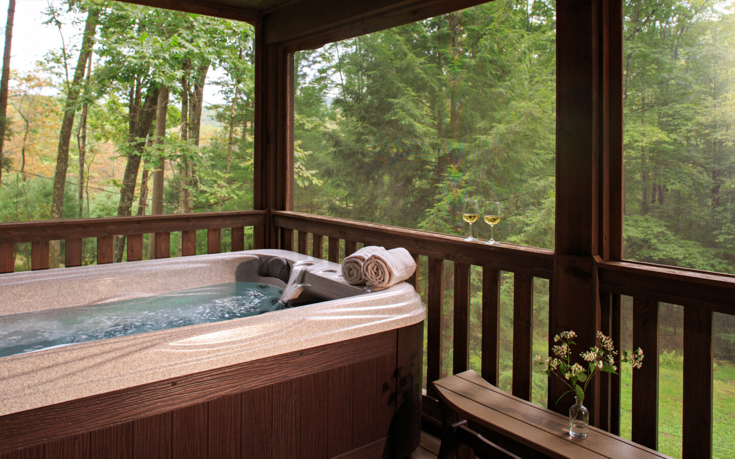 Cook Forest Luxury Cabins | Gateway Lodge